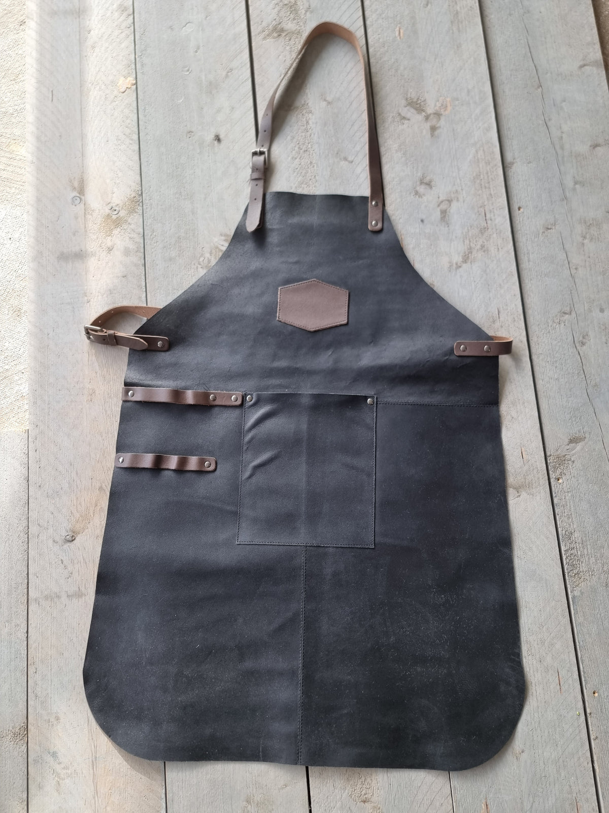 Lederen schort met opbergvak en lussen - 1304